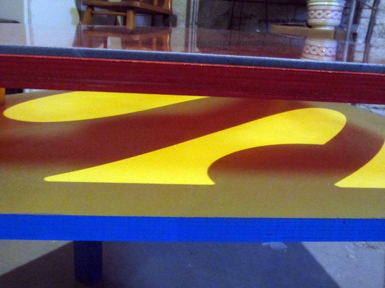 Table basse Superman logo 3D
